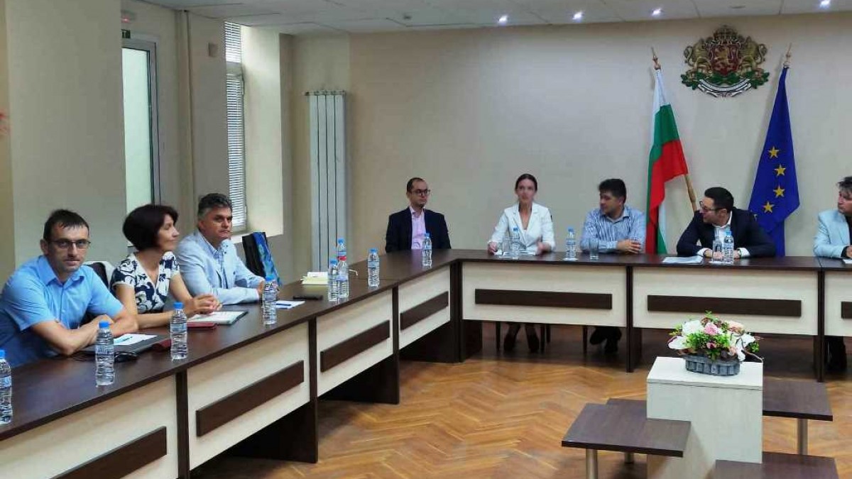 ОИЦ Разград участва в работна среща в Силистра за подкрепа на бизнеса Eufunds